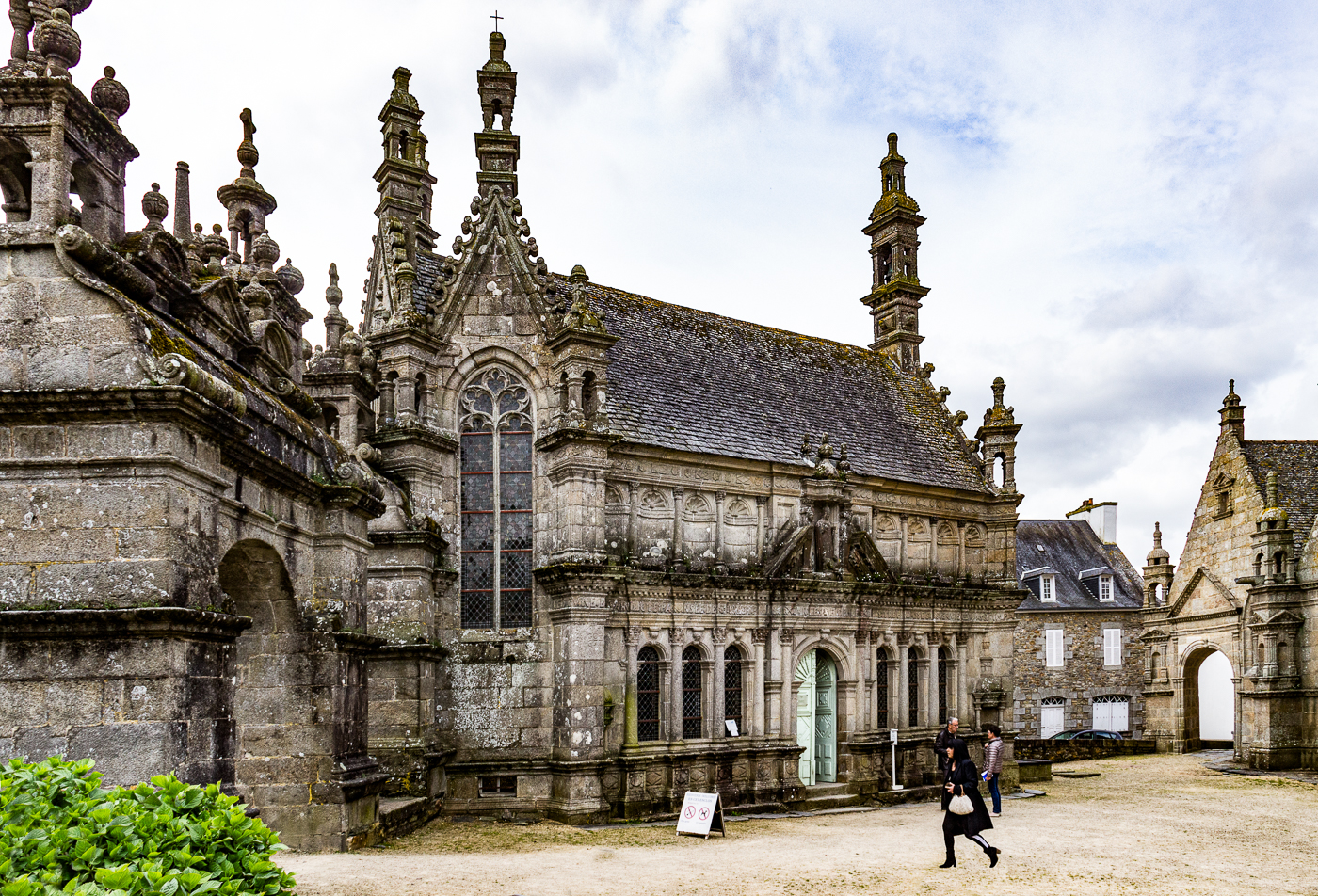 The Church of Saint-Thégonnec in Brittany - London Traveller
